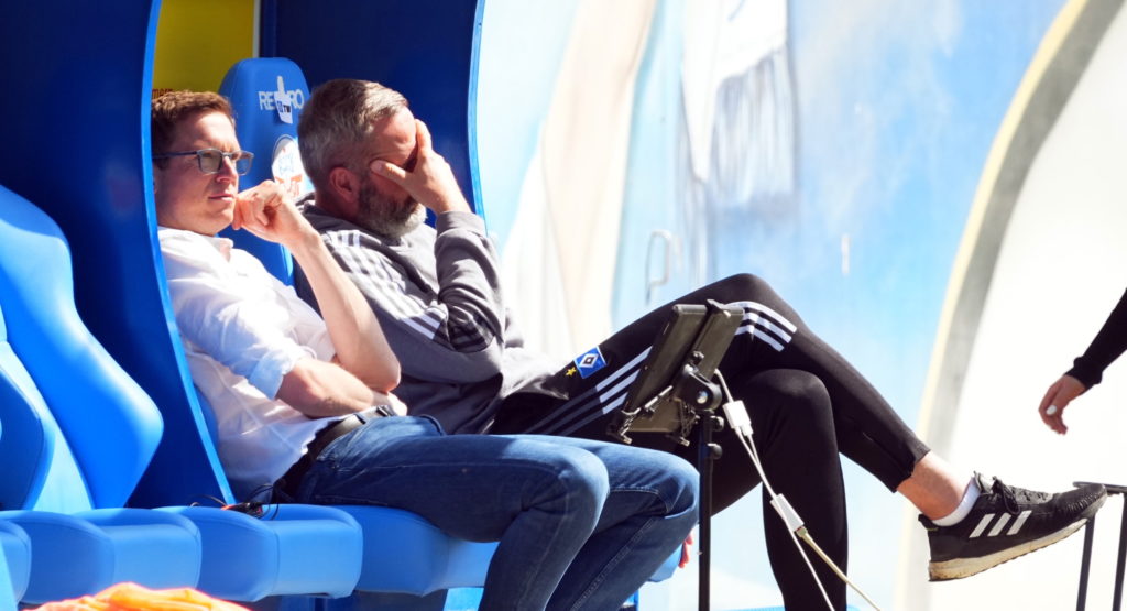 Nach Freistellung: Wie Mutzel sich selbst bezahlen könnte | Moin Volkspark!